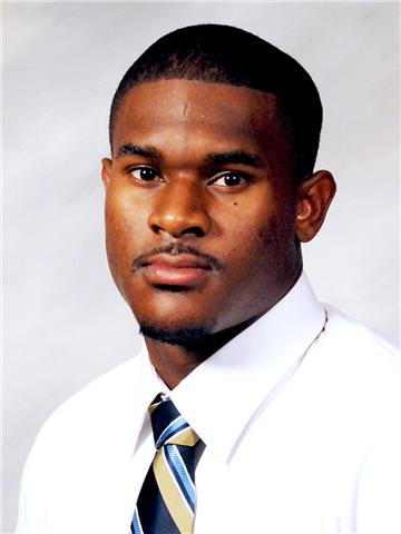 Perry Named SIAC Newcomer of the Week willie patterson 10